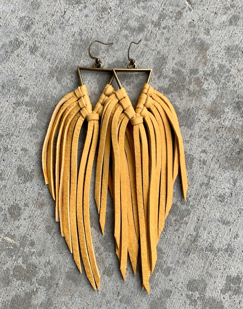 Yellowstone Collection Triangle Fringe Earrings Deerskin - Etsy
