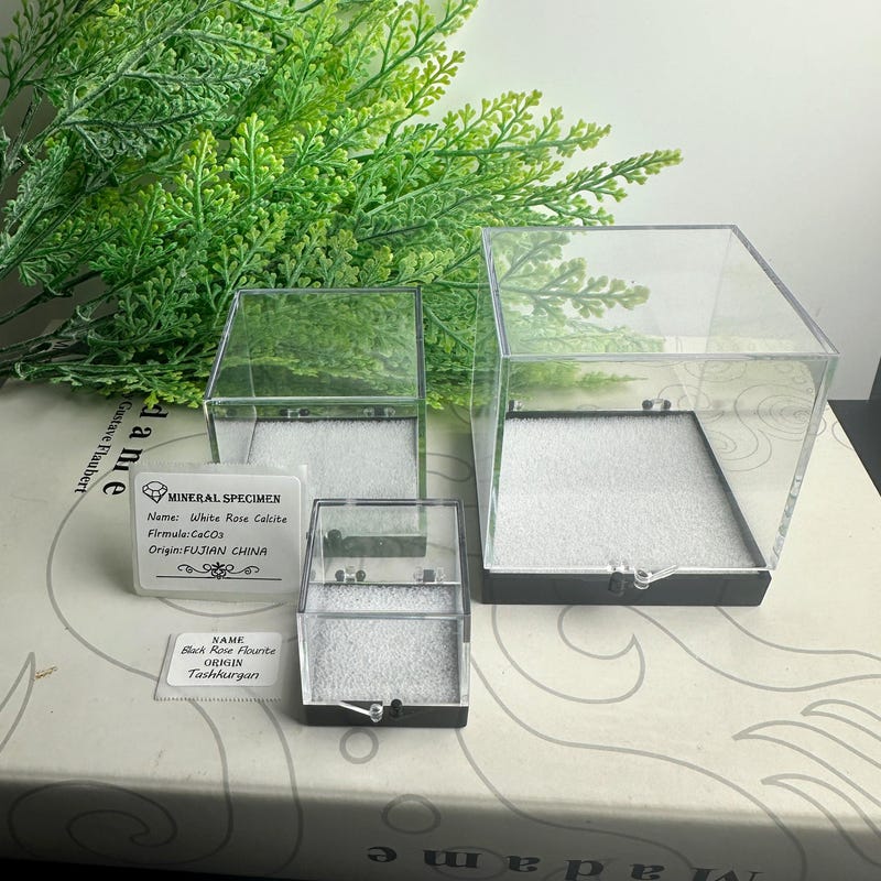Mineral Display - Etsy
