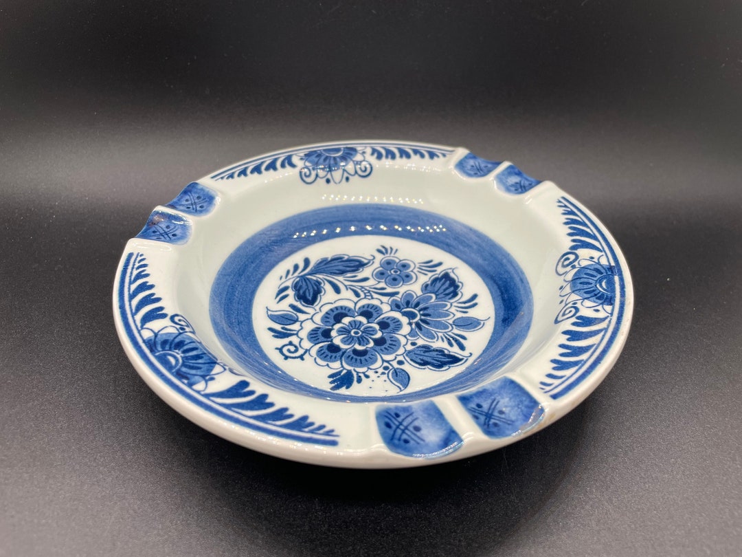 Delft Holland White and Blue Hand Painted Ashtray, Candy Dish, Bowl ...