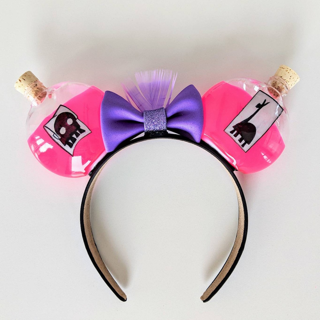 Emperor's New Groove Poison & Extract of Llama Yzma Minnie Mickey Mouse ...