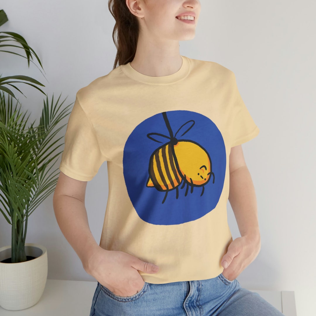 Bee T-shirt, Bee Graphic Tee, Honeybee T-shirt, Gifts for Nature Lovers ...
