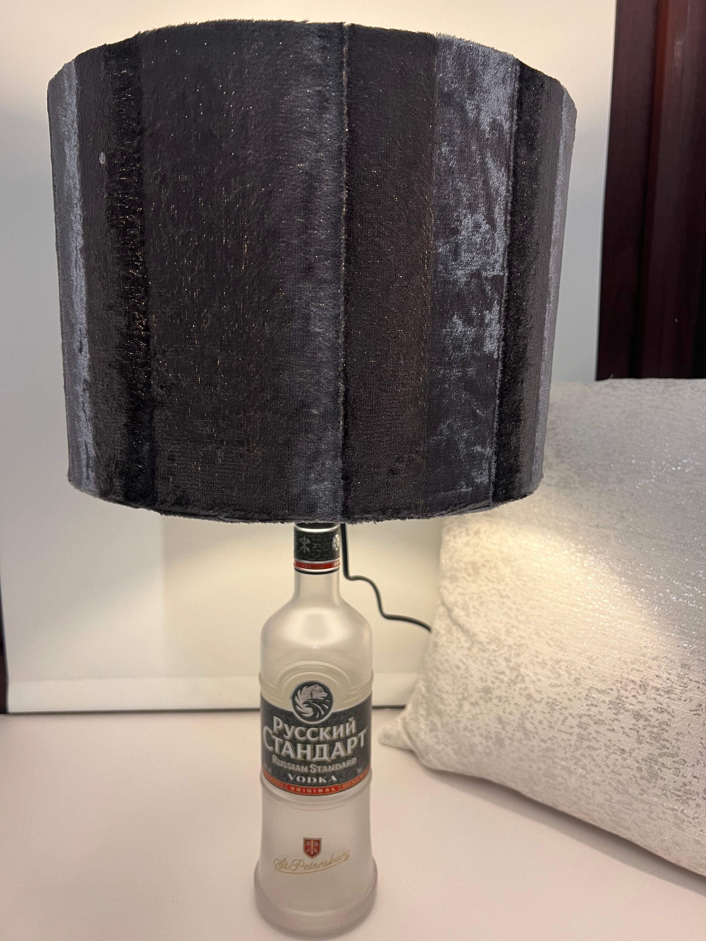 Pyccknn Ctahoapt Vodka Bottle Lamp/light - Etsy