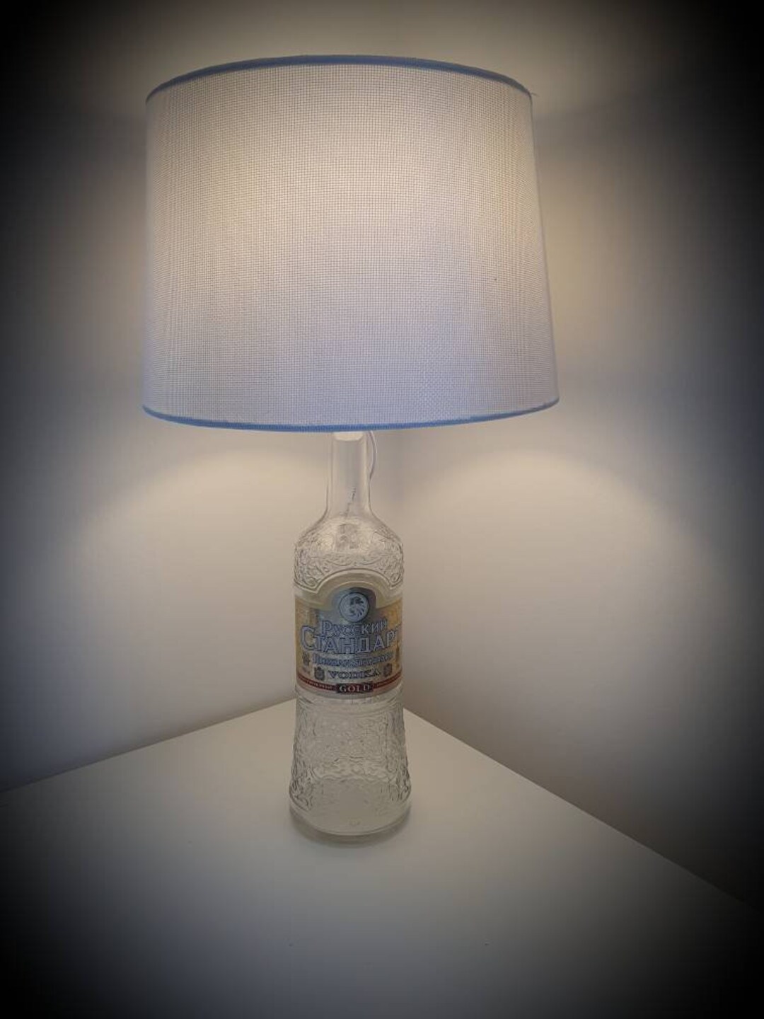 Pyccknn Ctahoapt Vodka Bottle Lamp - Etsy Hong Kong