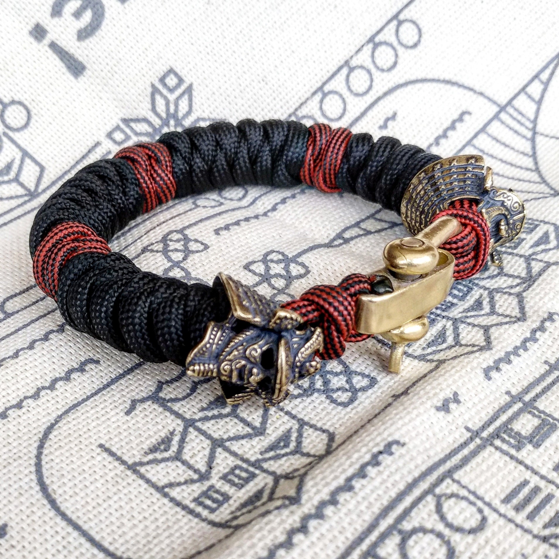 Custom Bracelet samurai Made of Paracord and - Etsy UK