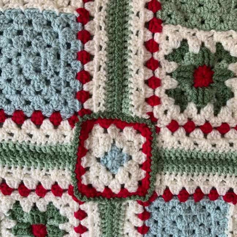 The Noel Nine Patch Blanket Pattern - Etsy Canada