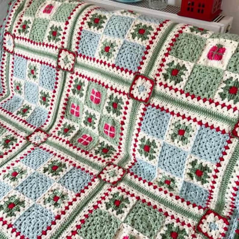 The Noel Nine Patch Blanket Pattern - Etsy Canada