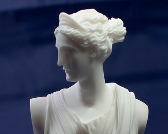 Artemis Greek Goddess of the Hunt Forests Hills Moon and Archery - Etsy