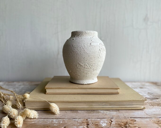 White Rustic Vase 6'' Tall Hand Finish Vase Artisan - Etsy