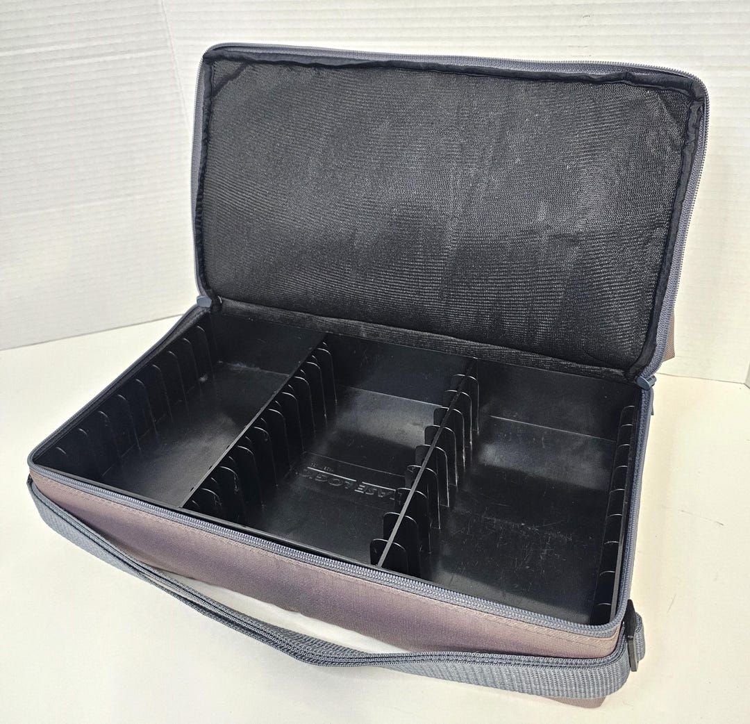 Case Logic 30 Cassette Tape Holder Zippered Storage Bag Case Retro ...