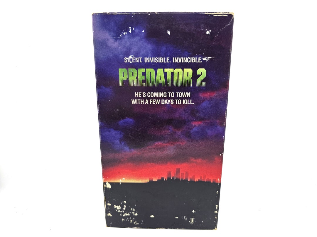 Predator 2 VHS Movie Vintage Danny Glover Gary Busey Videocassette Home ...