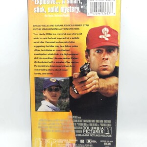 Striking Distance VHS Movie Bruce Willis Sarah Jessica Parker Vintage ...