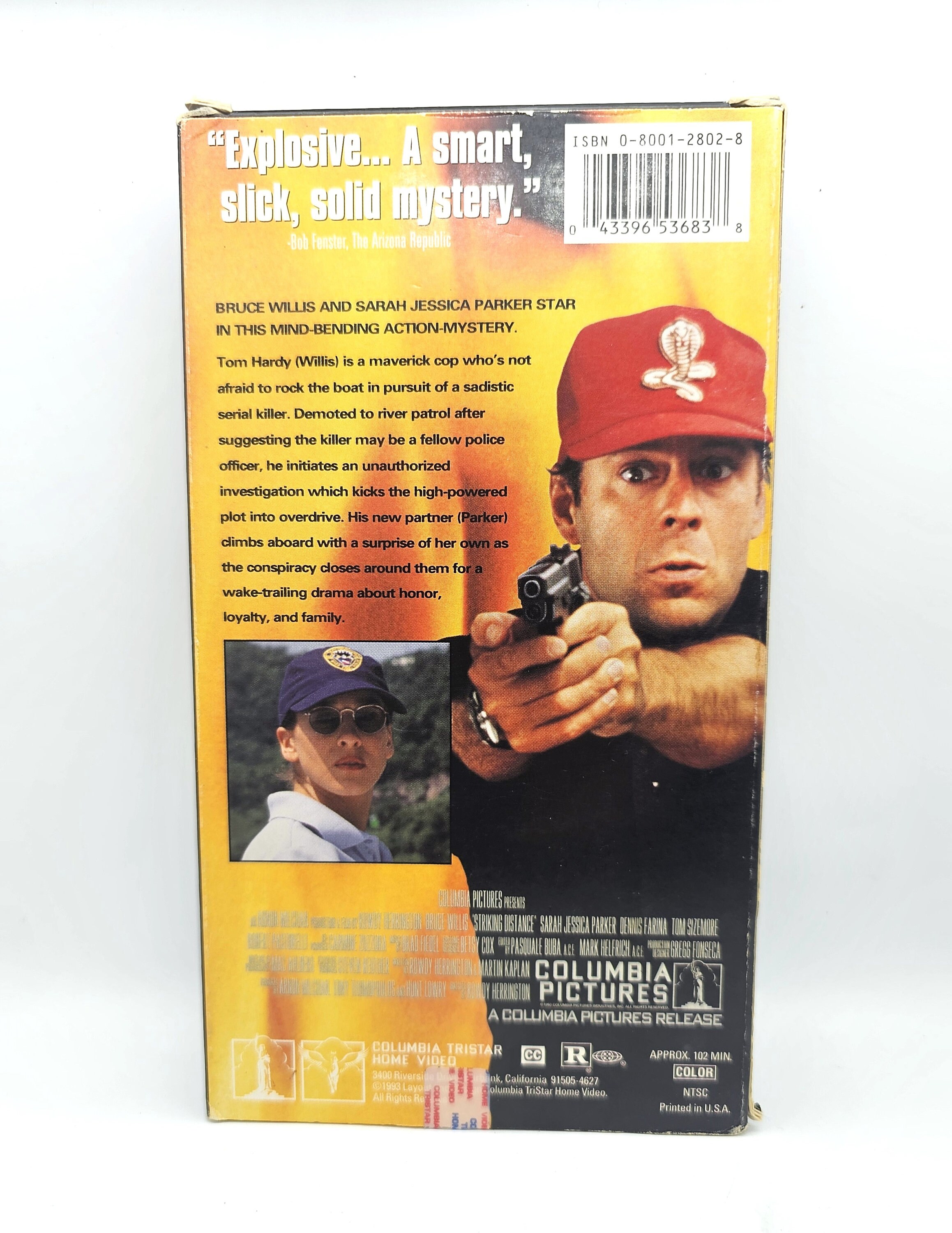 Striking Distance VHS Movie Bruce Willis Sarah Jessica Parker Vintage ...