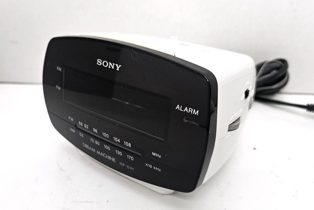 Sony Dream Machine White Digital Alarm Clock Am Fm Radio Vintage Green ...