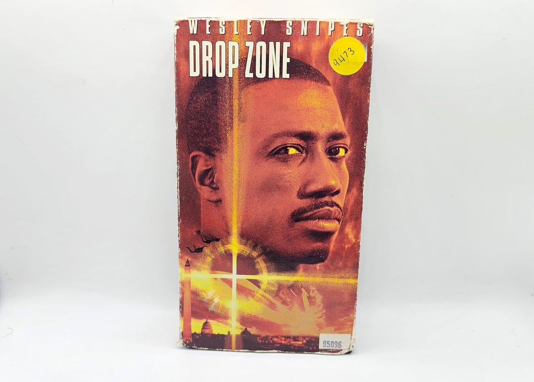 Drop Zone VHS Movie Wesley Snipes Videocassette Tape Home Video Former ...