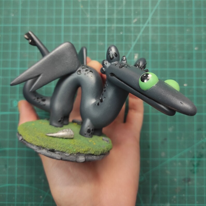 Dancing Toothless Figure - Etsy