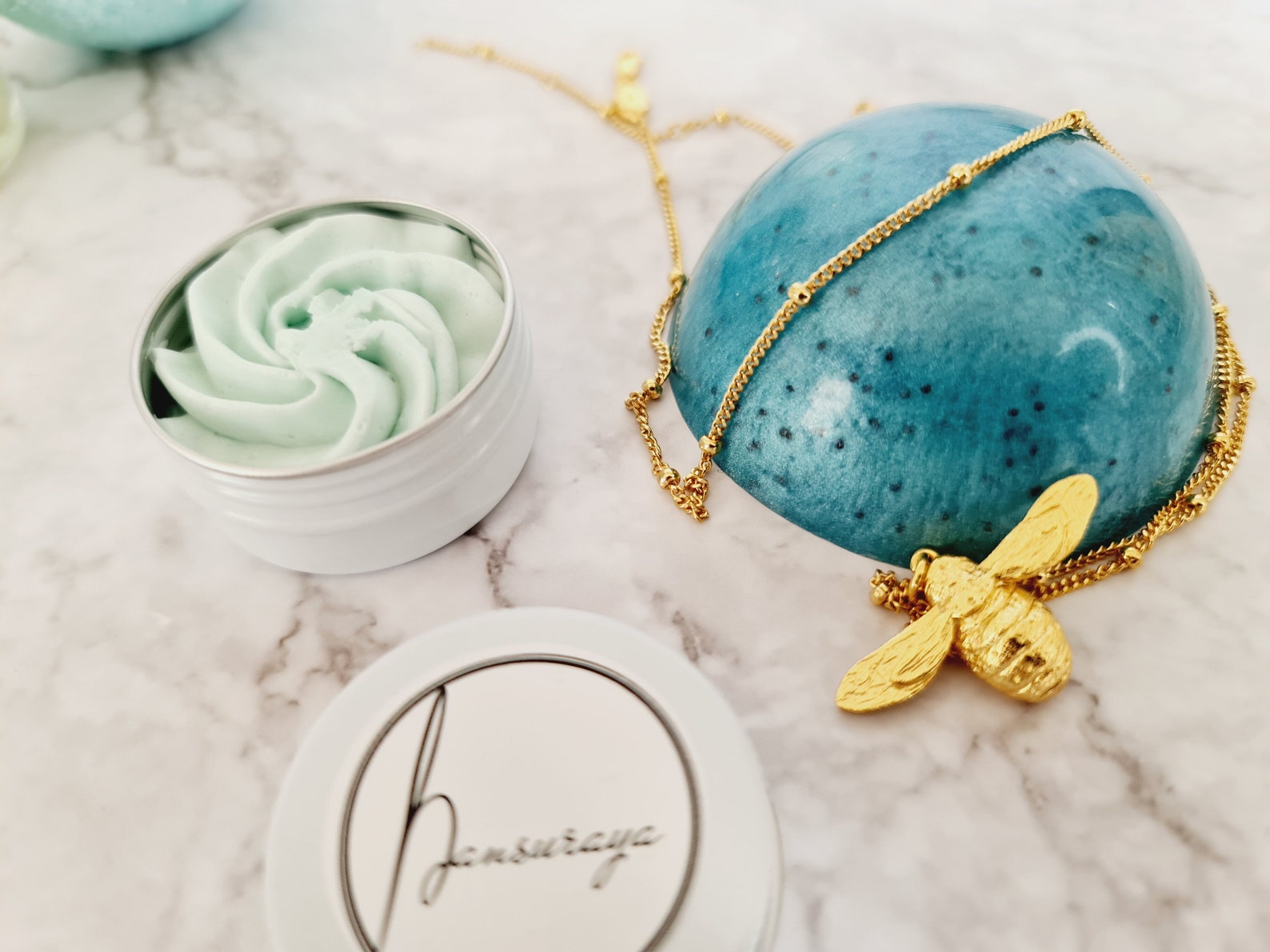 Summer Skin Body Hamper Contains: Face and Body Butter Eye - Etsy UK