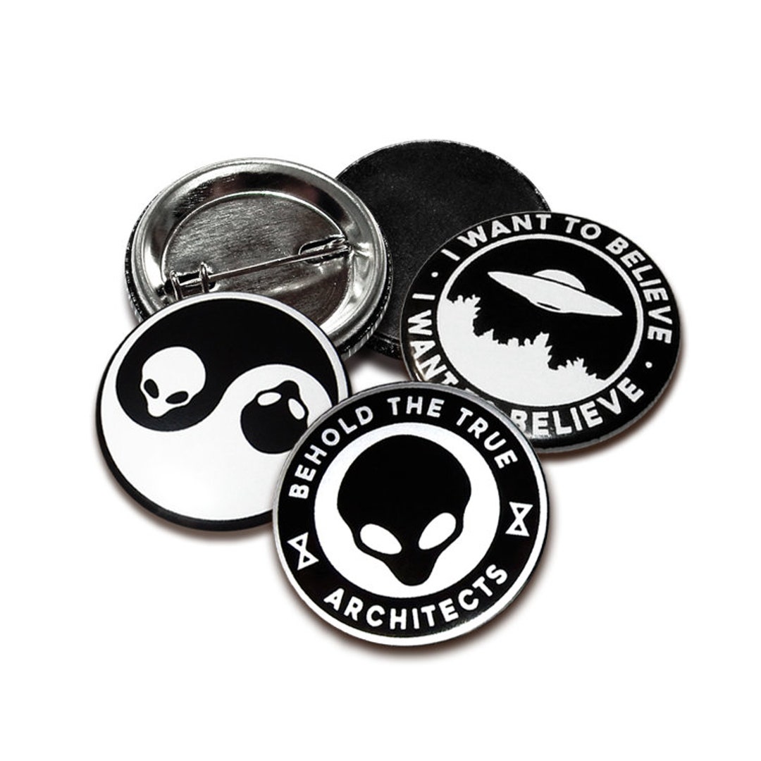 Alien Buttons Set With Pin / Magnet - Etsy