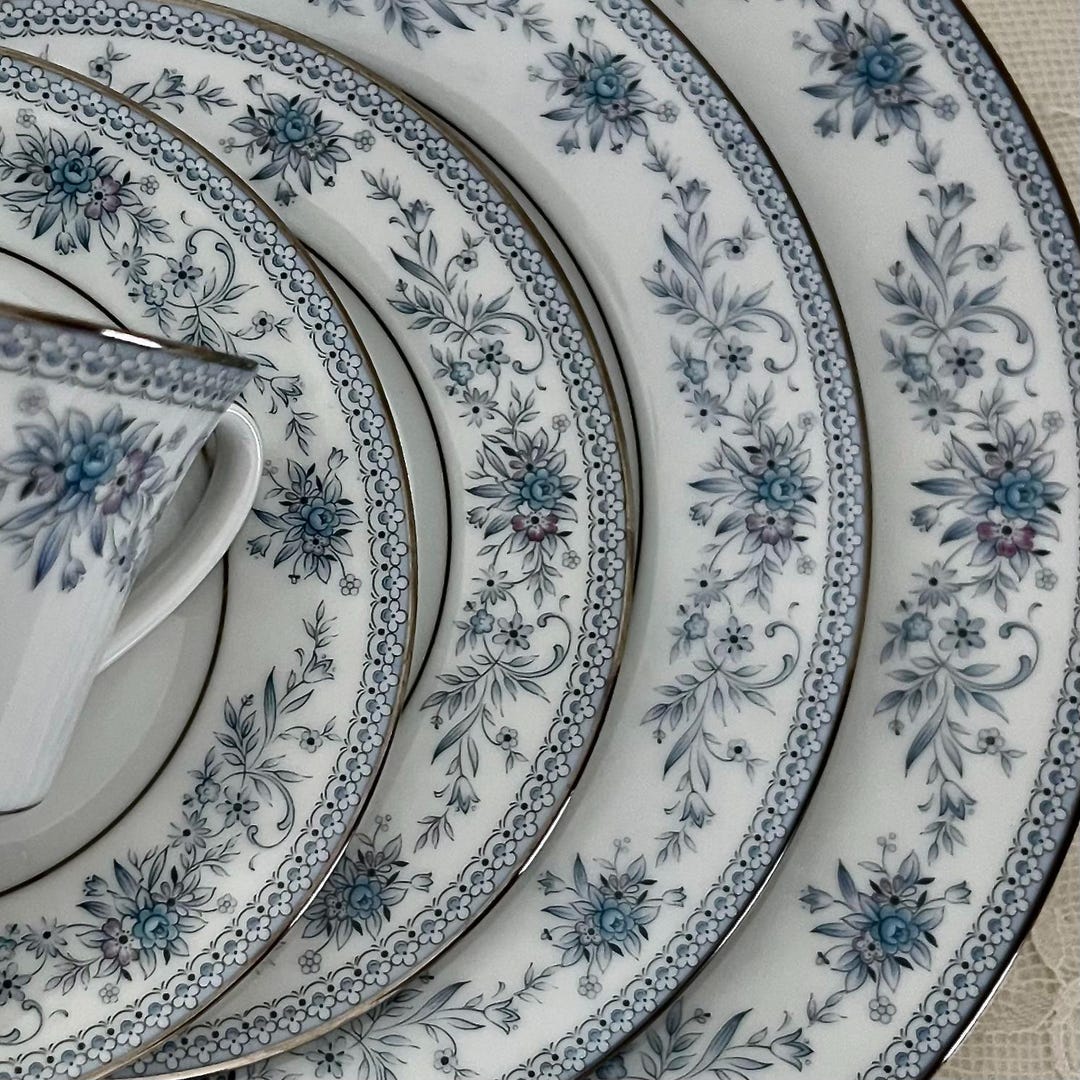 66-pc Noritake Blue Hill Dinnerware Set/service for 12/blue Floral ...