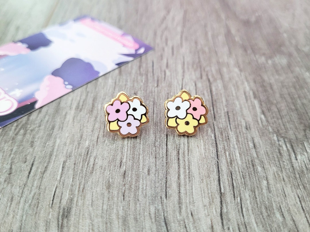 Flower Bouquet 0.5 Mini Filler Enamel Pins Floral Critters Cute Animal ...