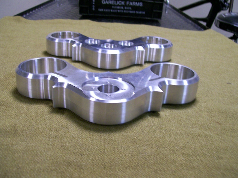 CNC Machined Custom Trees Chopper Narrow Inverted Front End Harley ...