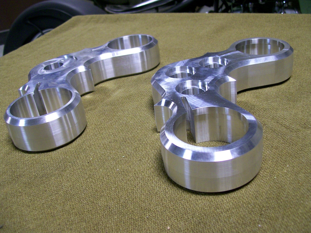 CNC Machined Custom Trees Chopper Narrow Inverted Front End Harley ...