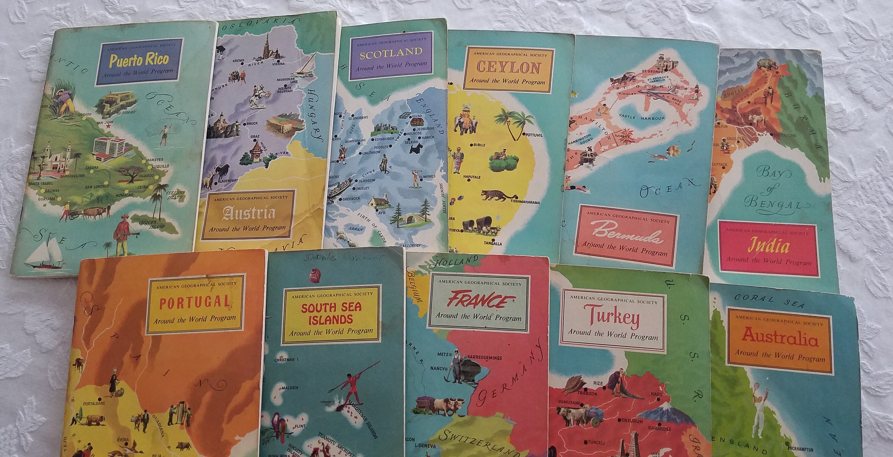 16 National Geographic Around the World Program Books - Etsy UK