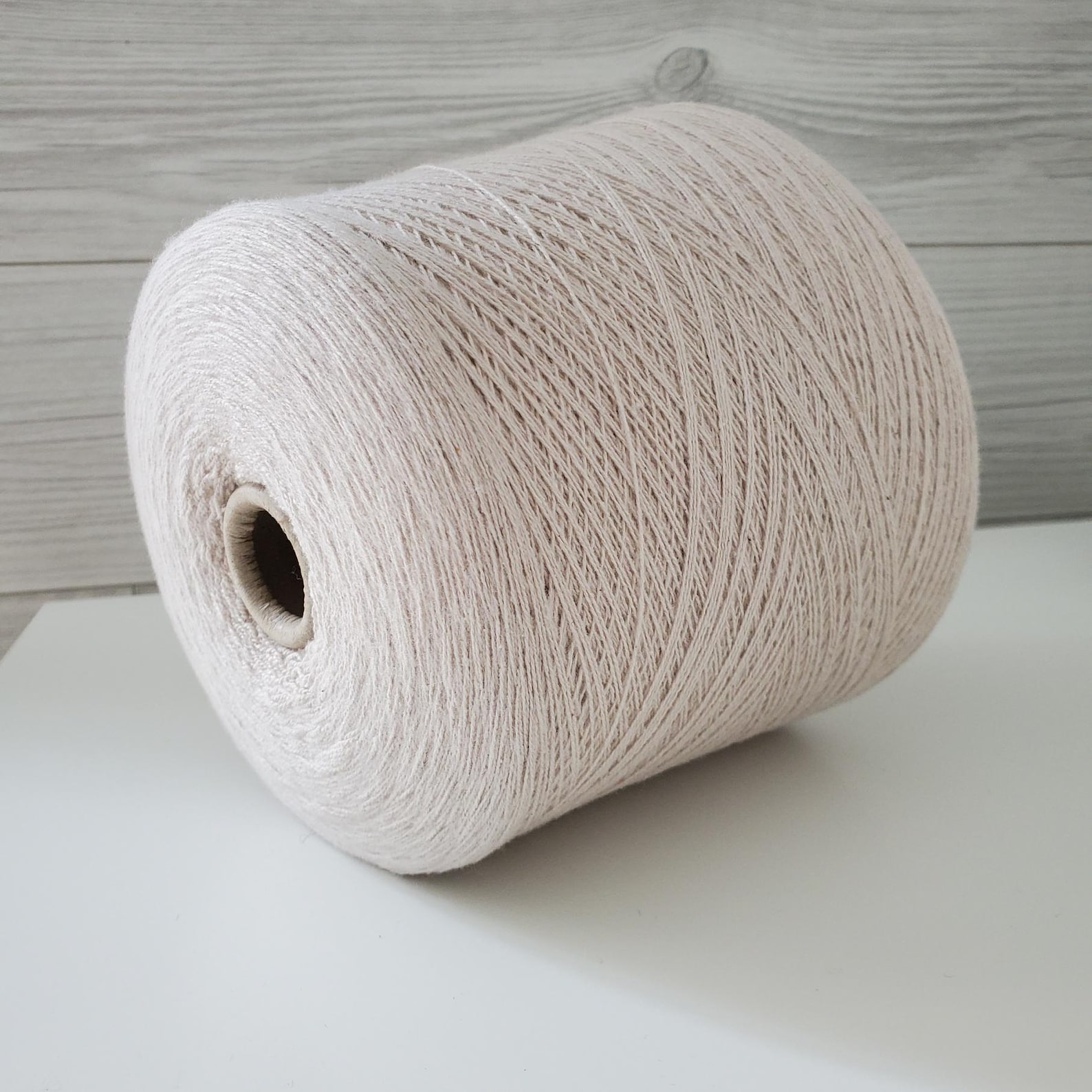 Italian Silk Baby Camel Yarn, Cone Yarn, 70/30% Blend, 900m (984 Yr ...