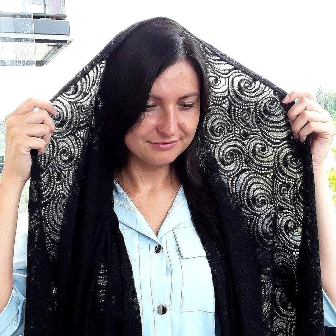 Black Lace Prayer Shawl/ Sheer Church Head Covering/ Headscarf Mantilla ...
