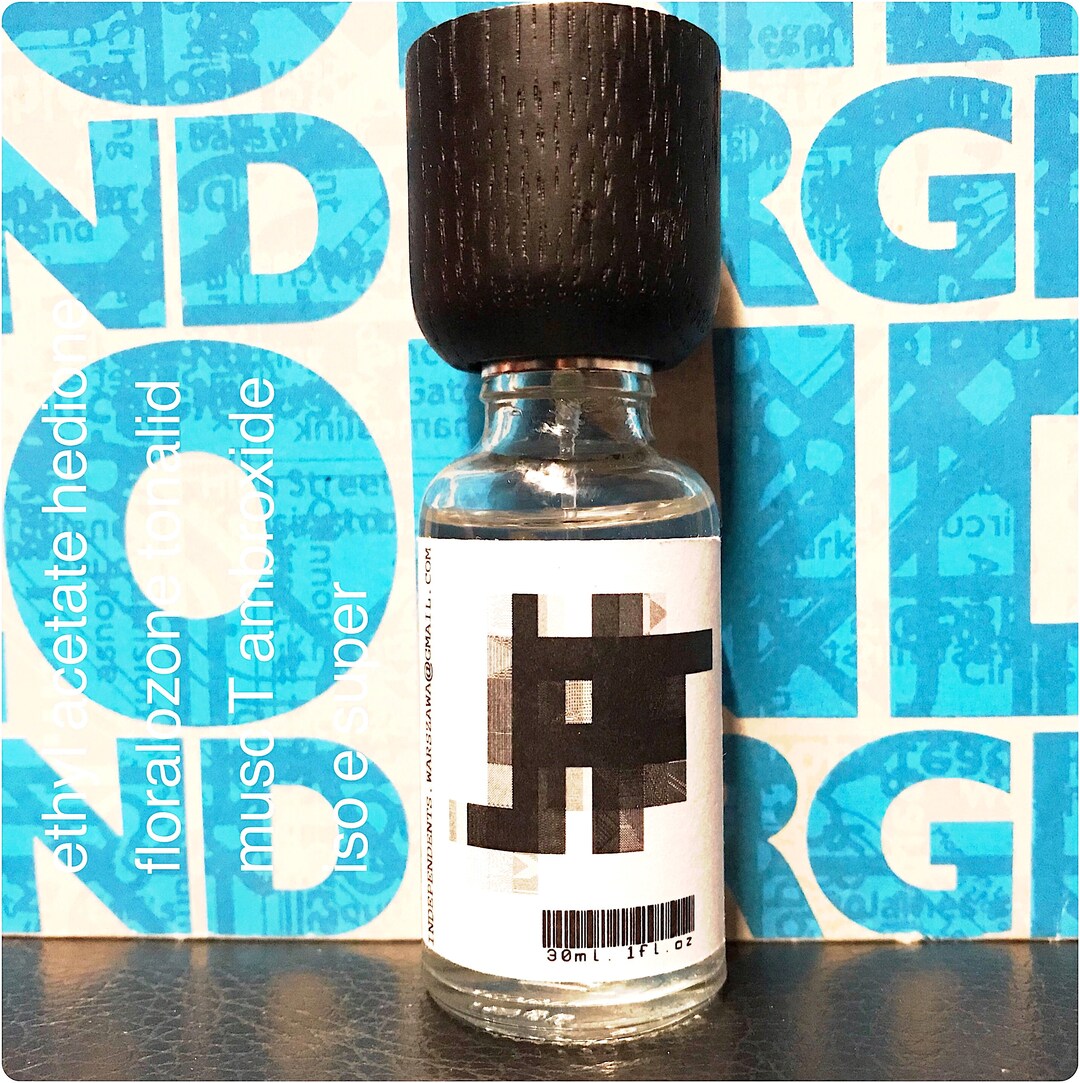 PIXELS HEDIONE Ethyl Acetate Floralozone Tonalid Musct Ambroxide EDP 10 ...
