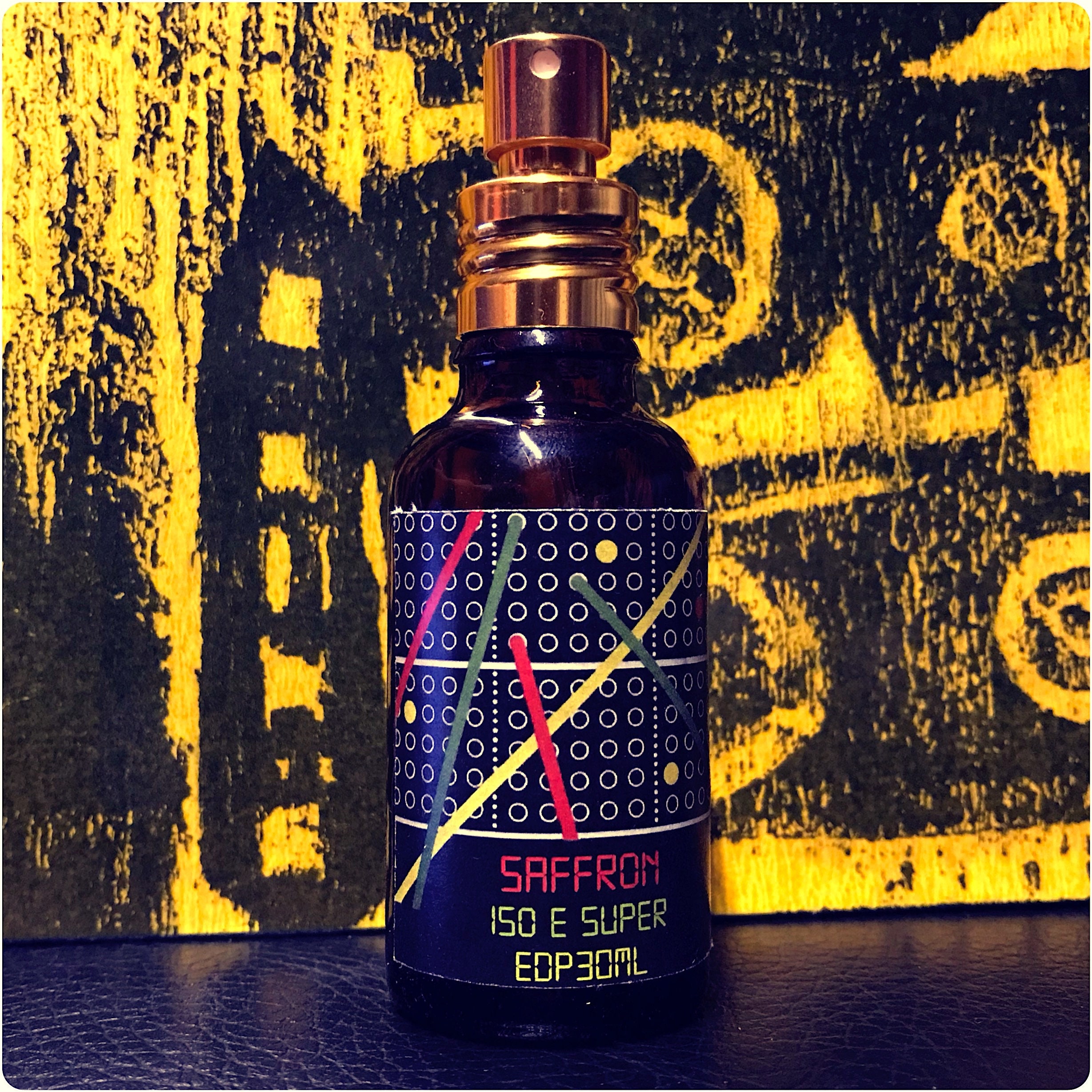 Molecule saffron & leather iso e super EDP spray | Etsy