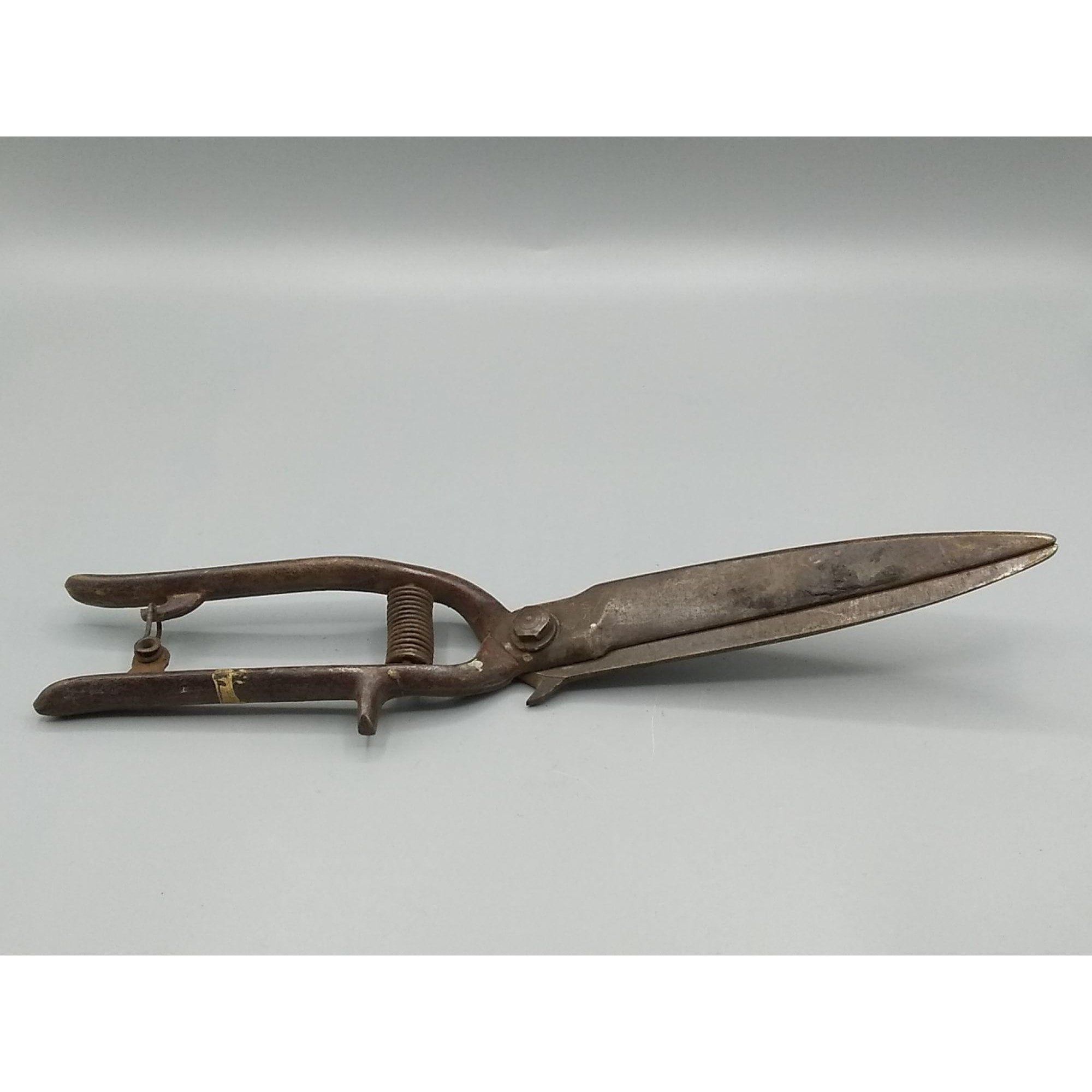 Home & Hobby Gardening Tools Vintage WISS No 5600 Red Handle Grass ...