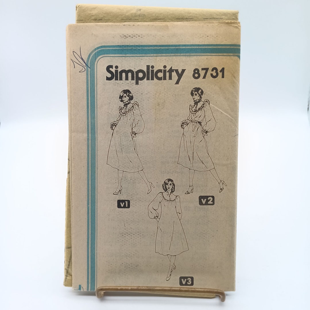 UNCUT Vintage Sewing PATTERN Simplicity 8731, Misses 1978 Pullover ...