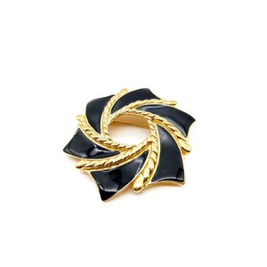 Trifari Black Enamel Pinwheel Brooch, Vintage Gold Tone Lapel Pin - Etsy