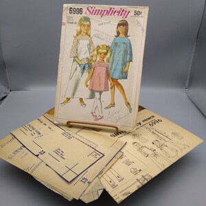 Vintage Sewing PATTERN Simplicity 6996, Child Girl Dresses 1967, Size 2 ...