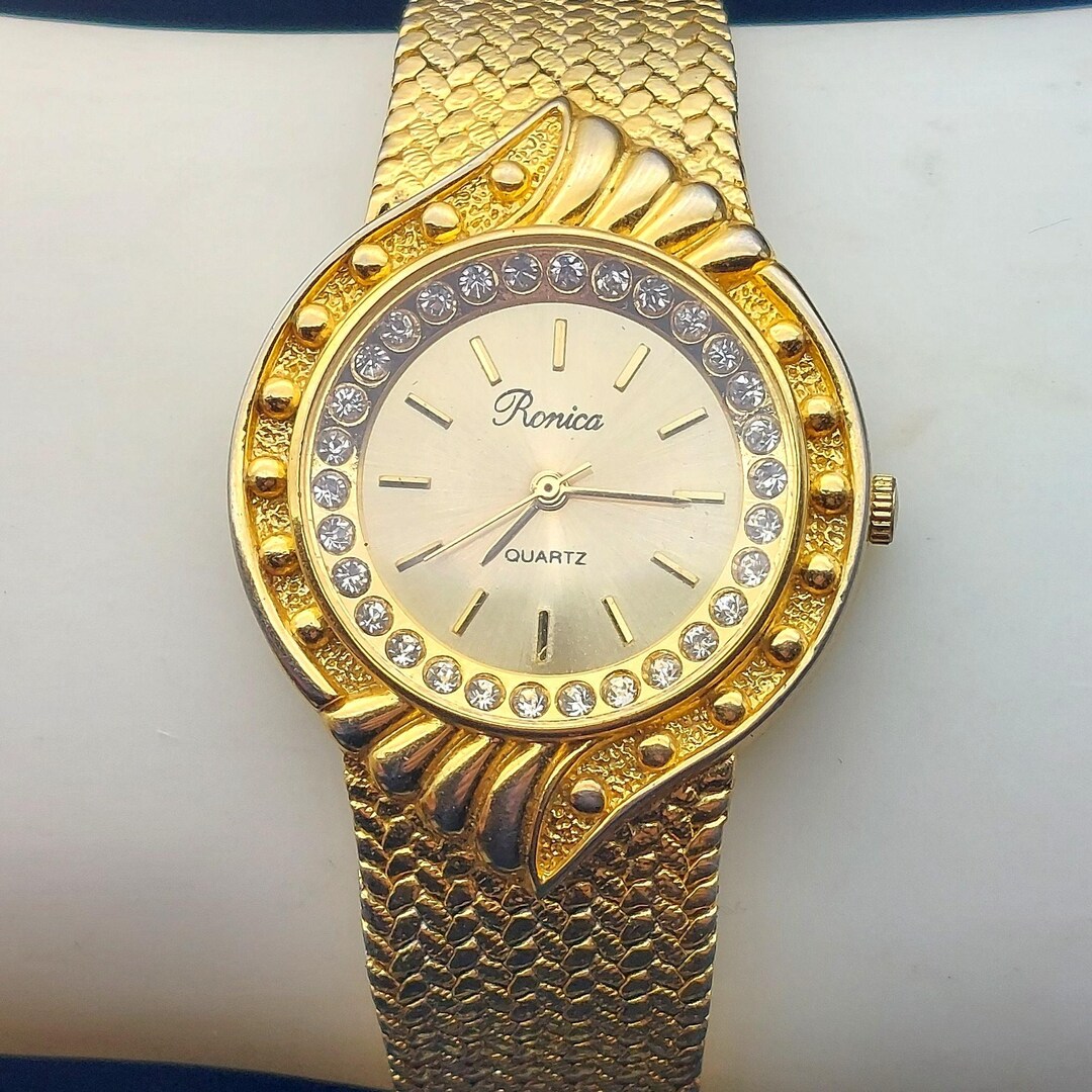 Vintage Ronica Quartz Womens Gold Toned Watch With Rhinestones & Mesh ...