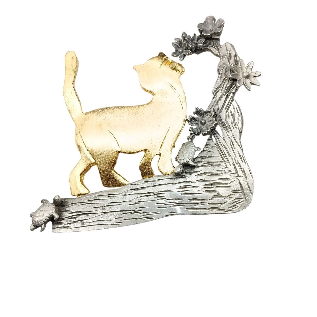 Vintage Ultra Craft Two Tone Cat Pin With Floral Design on Textured ...