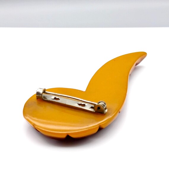 Vintage Laminated Bakelite Brooch in Toffee and Wine,… - Gem