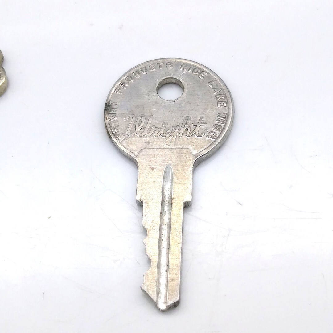 Vintage Wright Products Key HC718 Y12CN - Etsy