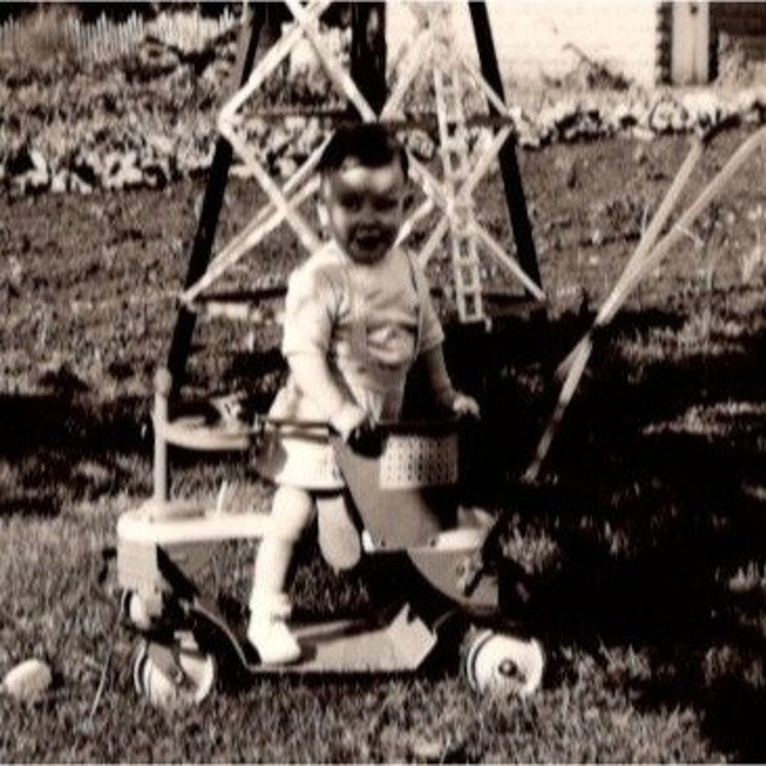 Vintage Child Photo in Taylor Tot Stroller, MCM Black and White ...