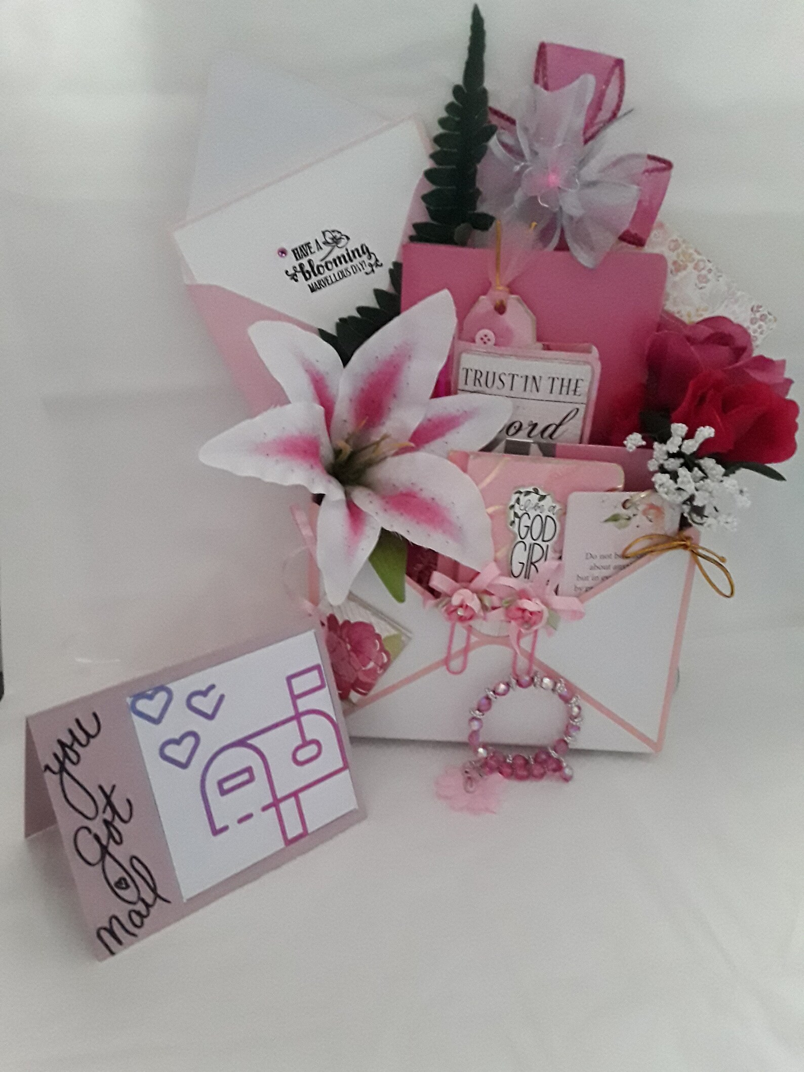 Inspirational Gift Box for Her, Christian Gift Box for Her ...