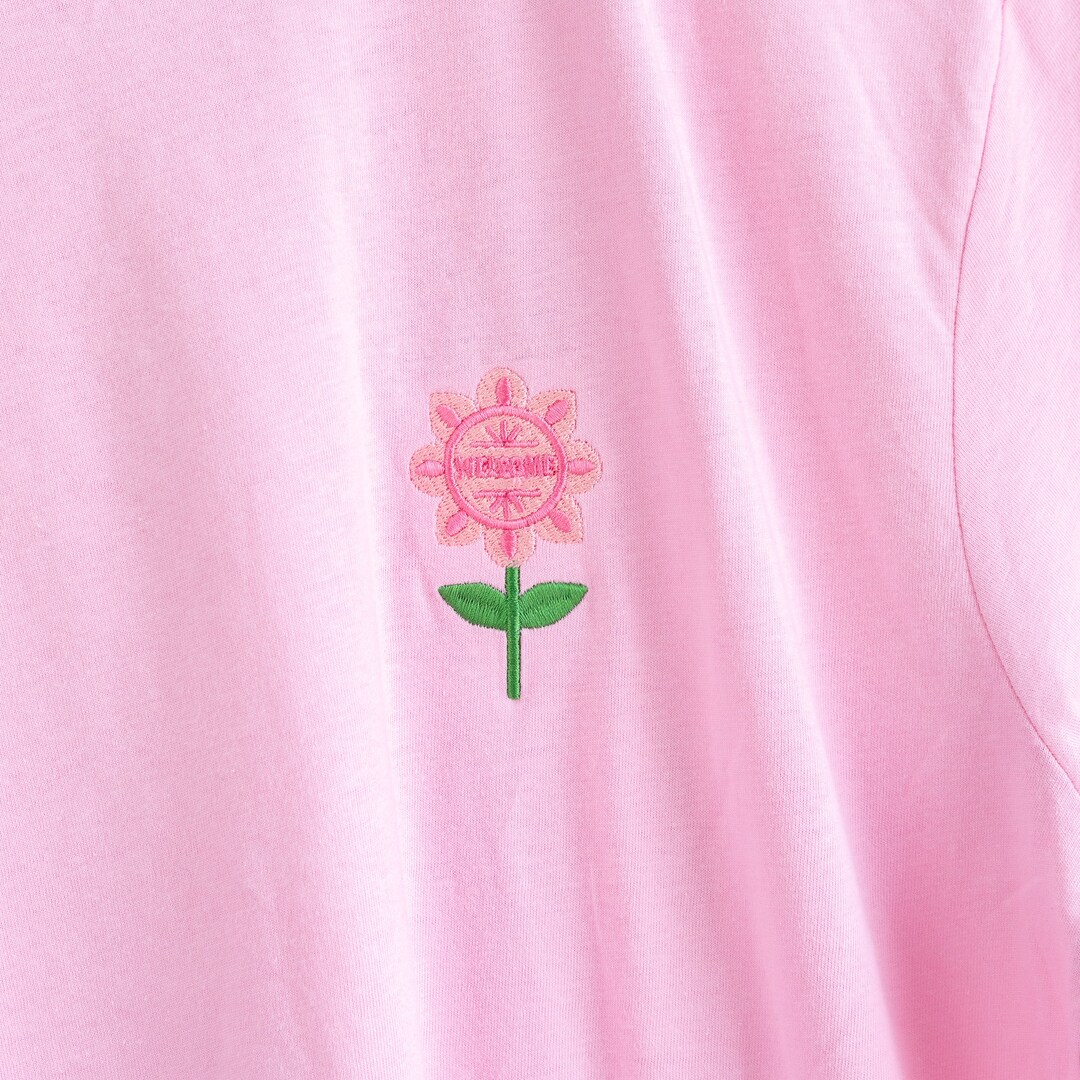 It's A Small World Flower Embroidered T-shirt - Pink - Etsy