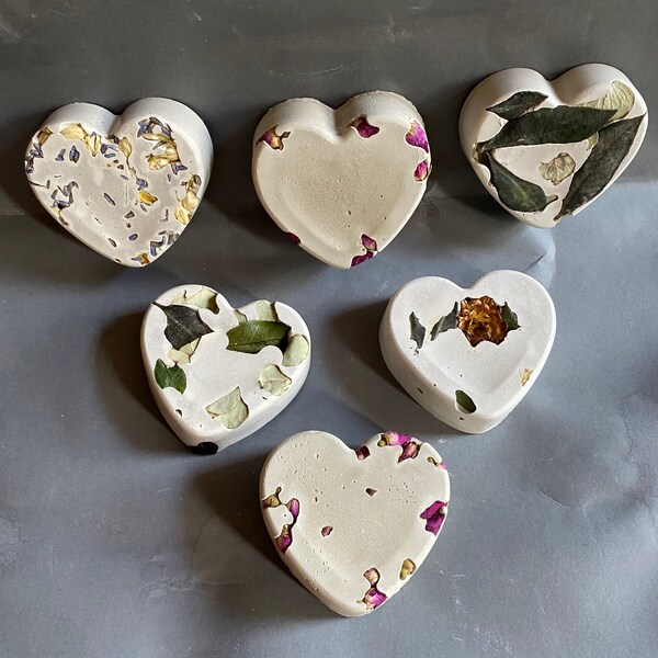 Concrete Heart - Etsy