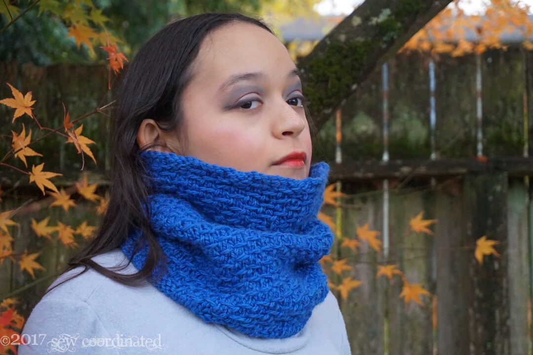 Winter Matrix Cowl Knitting Pattern - Etsy