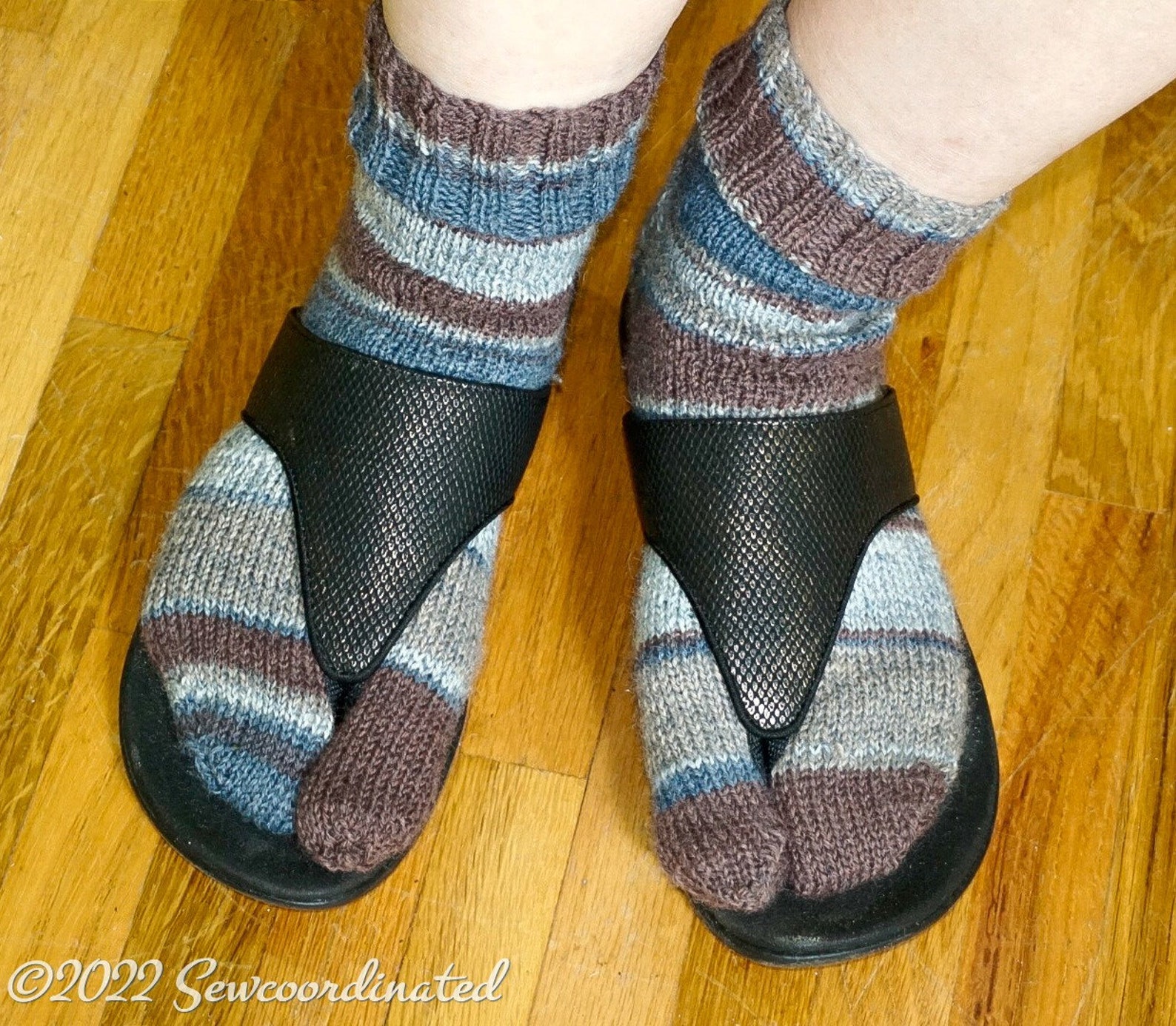 Toestep Tabis Knitting Pattern - Etsy