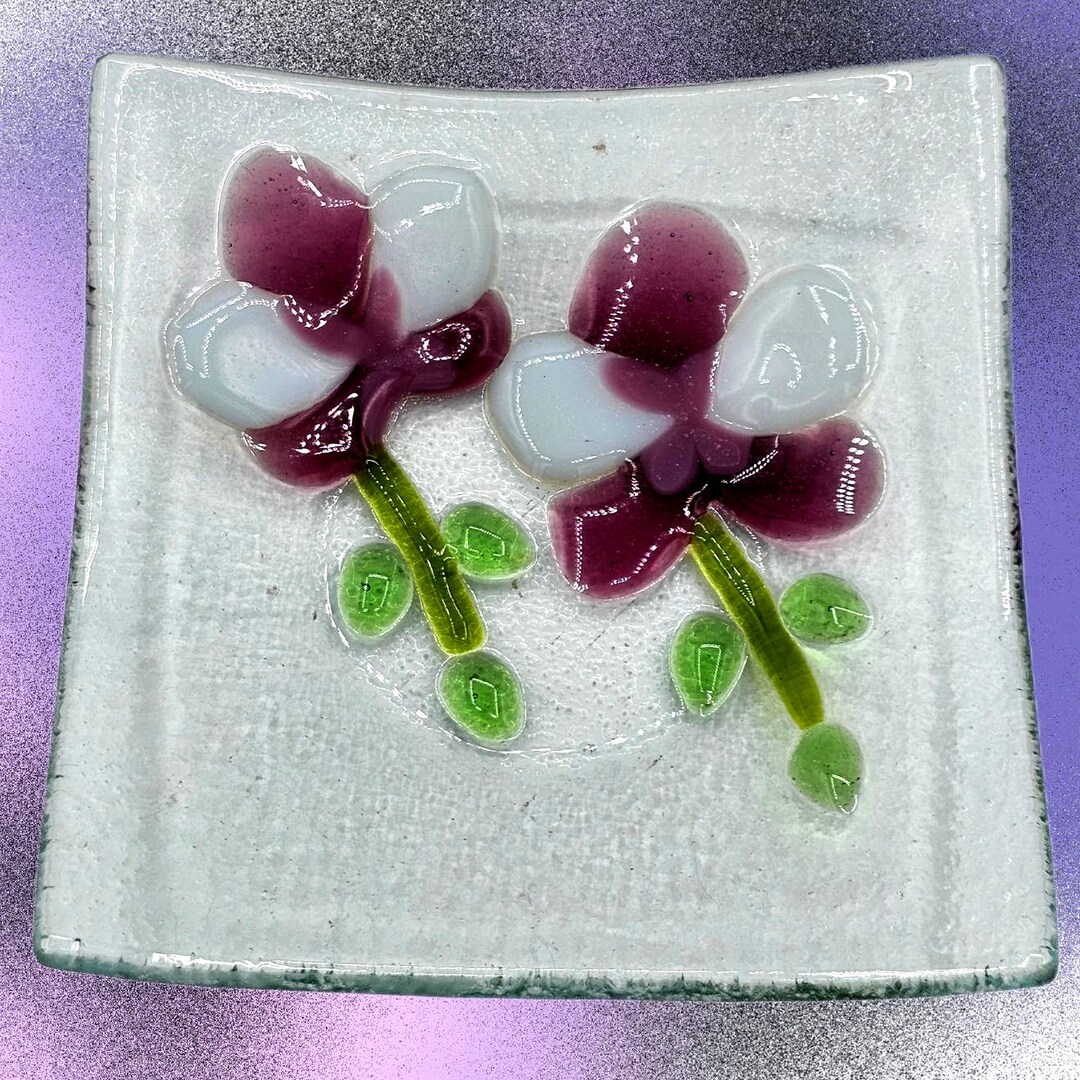 Elegant Art Glass Jewelry Dish With Floral Design by Dynasty Gallery ...