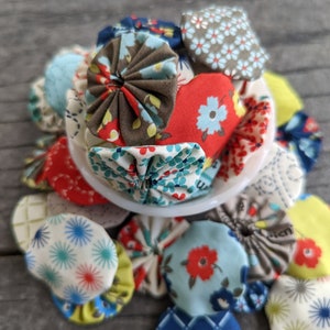 Yo-yos, Suffolk Puff, Sunday Drive, 20 - Etsy