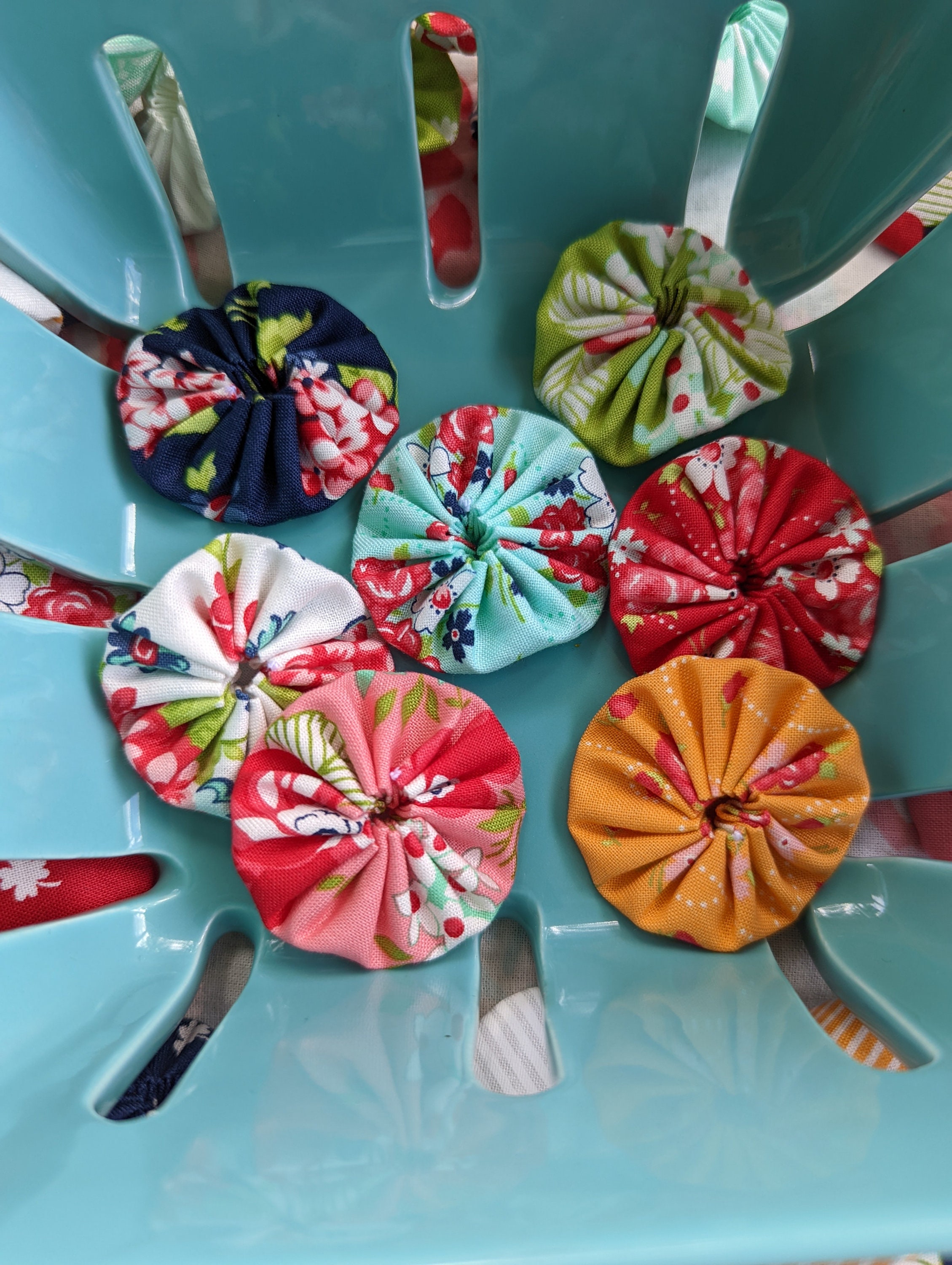 Yo-yos, Suffolk Puff, One Fine Day, 20 - Etsy