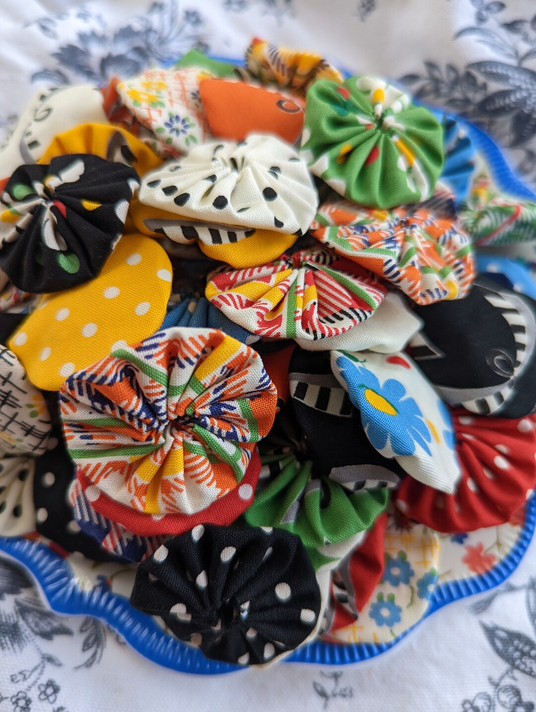 Yo-yos, Suffolk Puff, Bubble Pop, 20, Embellishments - Etsy