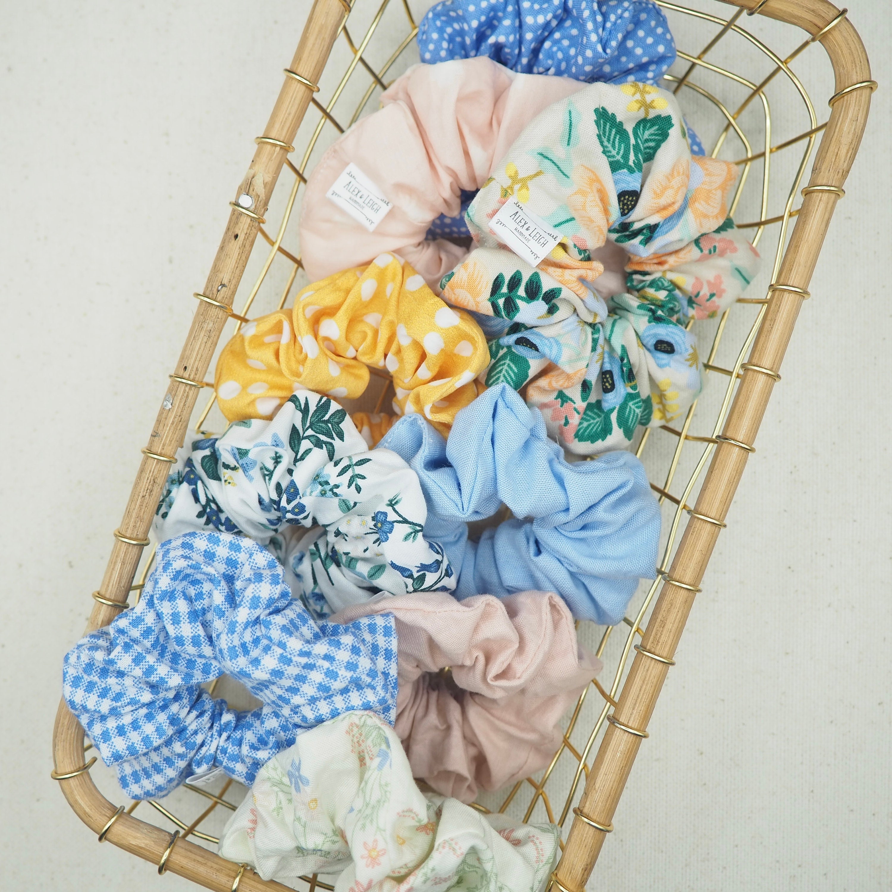 Chambray blue scrunchies Scrunchies combo Mommy and me - Etsy.de