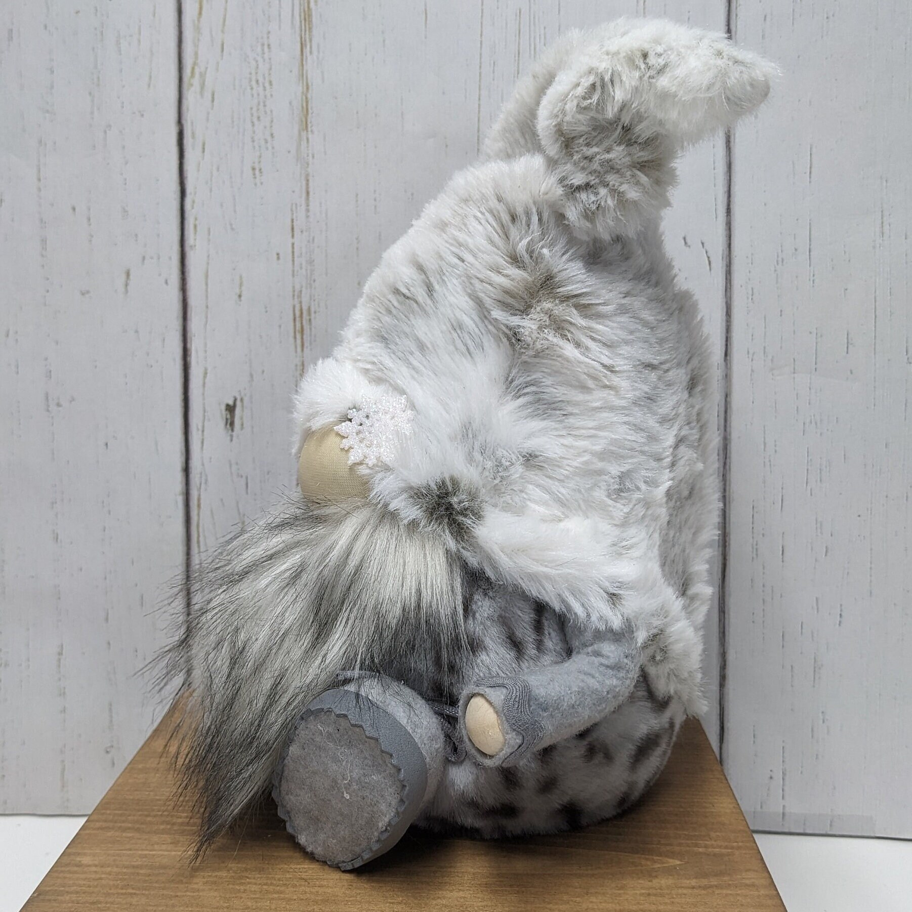 Snow Leopard Gnome, Tier Tray Decoration, Christmas Gnome, Winter Decor ...